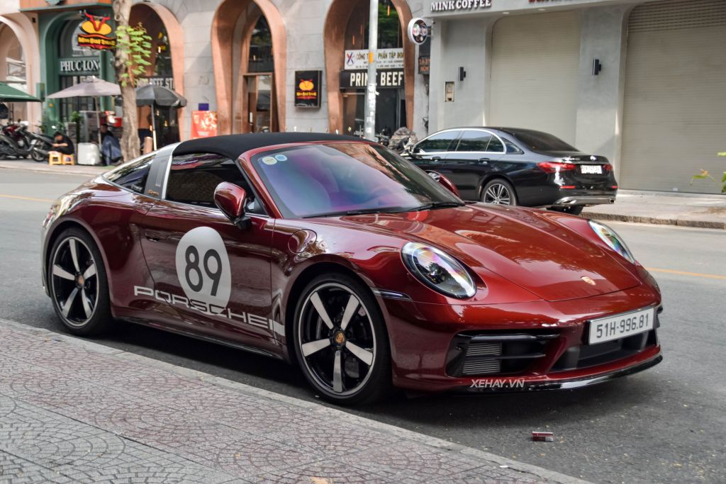 Những mẫu xe Porsche giá trên 10 tỷ đồng tại Việt Nam